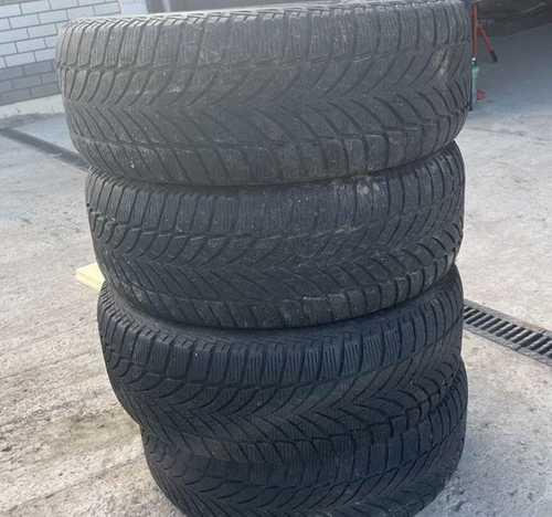 Goodyear UltraGrip Ice 2 225/55 R17 101T