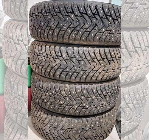 Nokian Tyres Hakkapeliitta 8 185/60 R15 88T