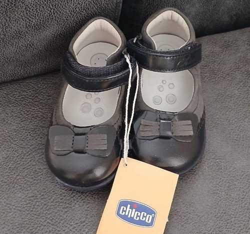 Туфли chicco р.19