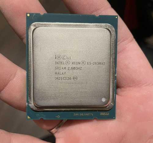 Процессор intel xeon E5 2630v2