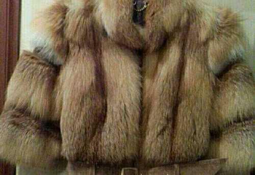 Шуба-куртка из меха рыжей лисички