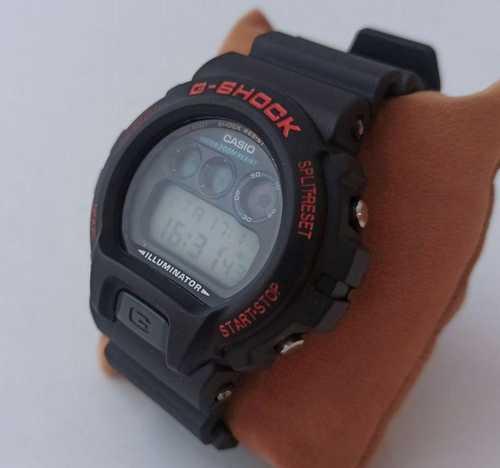 Наручные часы Casio G-Shock DW-6900 1V