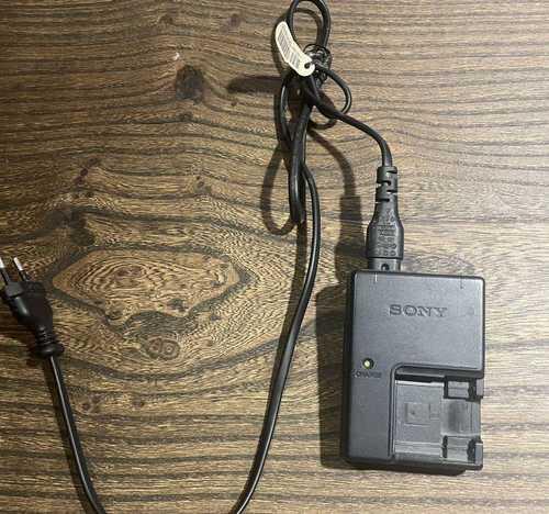 Зарядное устройство battery charger Sony bc-cs3