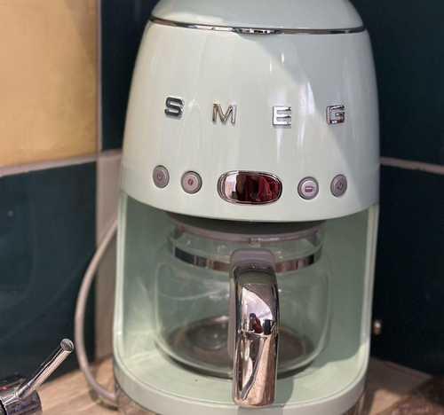 Кофеварка Smeg