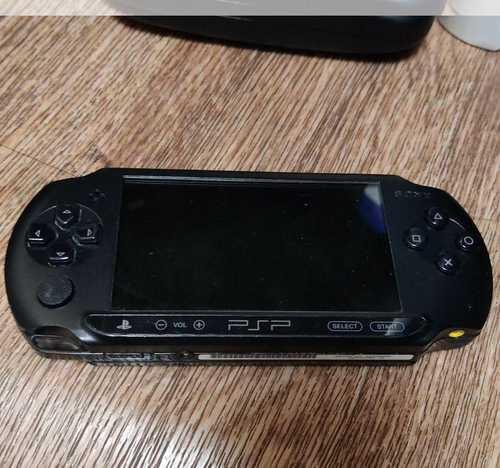 Sony psp e 1008