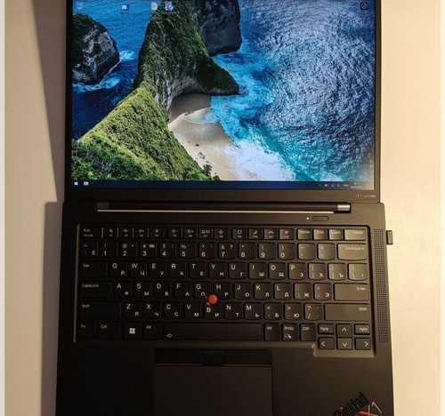 Lenovo ThinkPad X1 Carbon Gen 11 (2024)