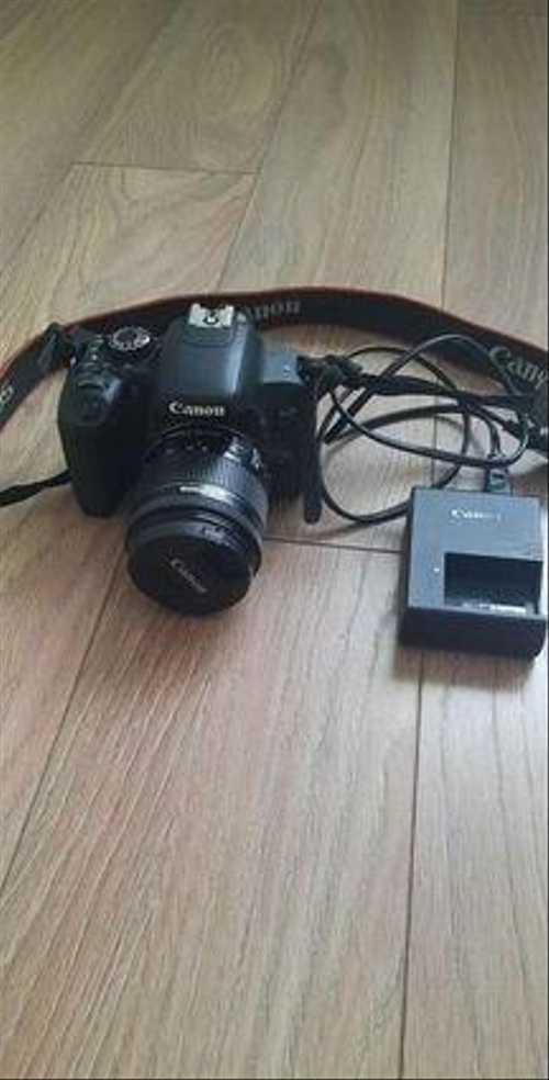 Зеркальный фотоаппарат Сanon EOS 800D