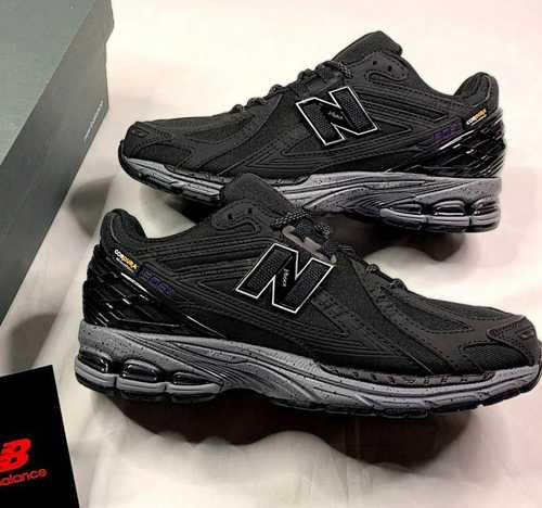 New Balance 1906R Cordura Pocket Black Grey