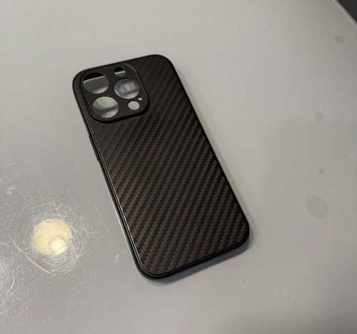 Бампер на iPhone 15 pro