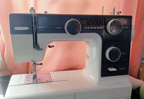 Швейная машинка janome бу