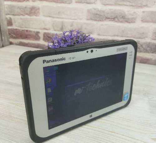 Планшет Panasonic Toughpad FZ-M1