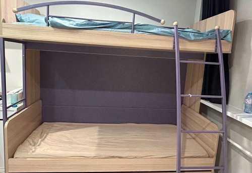 Двухъярусная кровать с ящиками + матрасы