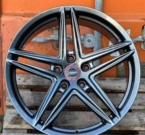 Новые диски R18" 5x114.3 Vossen