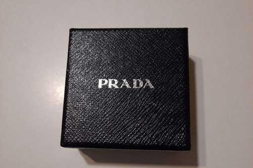 Коробка подарочная черная Prada