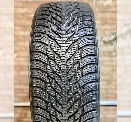 Nokian Tyres Hakkapeliitta R3 225/40 R19