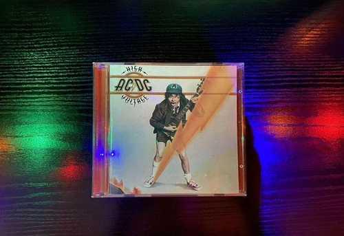 AC/DC "High Voltage" фирменный CD