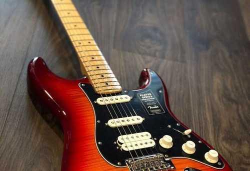 Fender Player Stratocaster HSS Plus Top MN