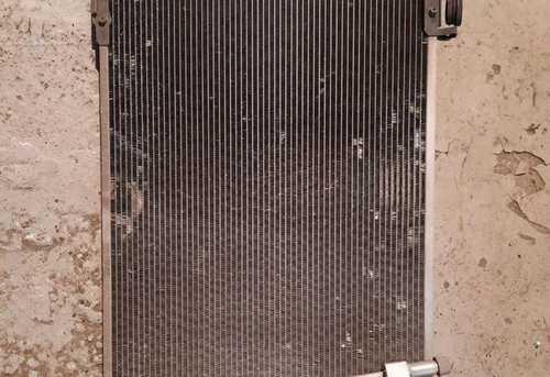 Радиатор кондиционера Avensis