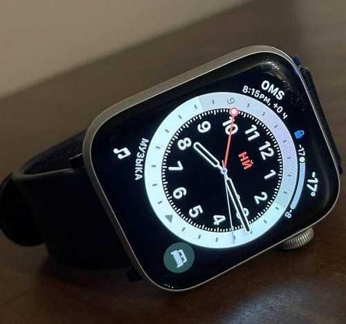 Часы apple watch 4 44 mm