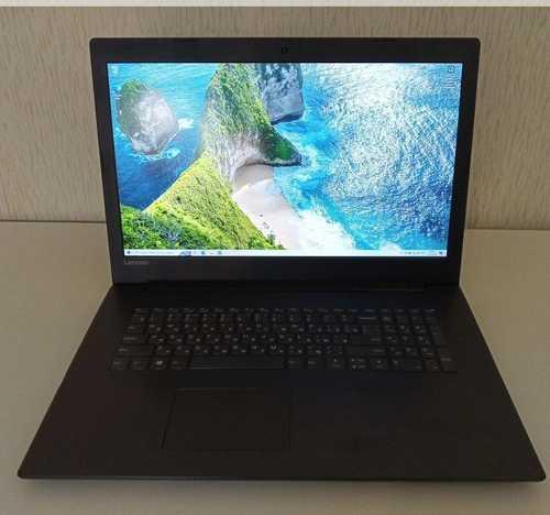 17" Lenovo 330-17IKB/i5-8250U/SSD/ MX150