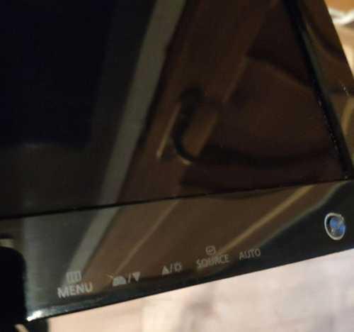 Монитор Samsung Syncmaster961
