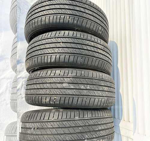 Kumho Solus HS63 225/55 R18