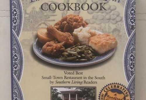Книга рецептов "The Blue Willow Inn Cookbook"