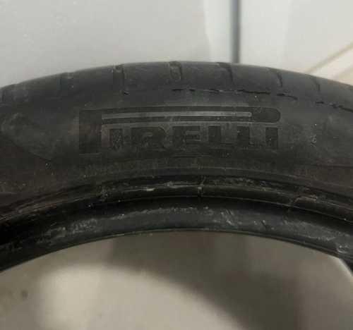 Pirelli Cinturato P7 245/40 R18