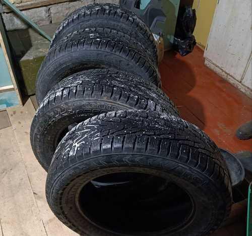 Nokian Tyres Hakkapeliitta 1 225/65 R17 71V