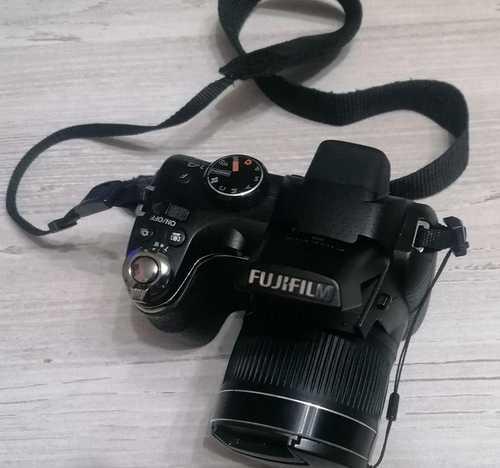 Fujifilm Finepix s3300