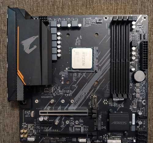 Комплект Gigabyte B550M / Ryzen 5 5600