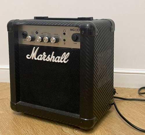 Комбоусилитель marshall mg10cf