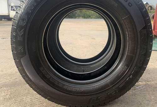 Kumho Radial 857 215/70 R15C