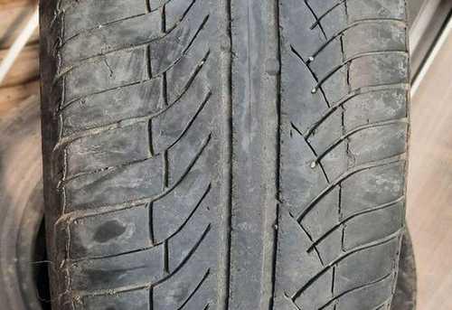 Michelin Latitude Diamaris 215/65 R16 98H