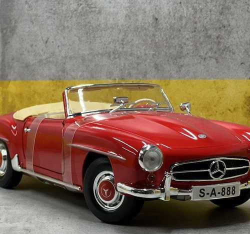 Модель mercedes 190sl 1/18 maisto
