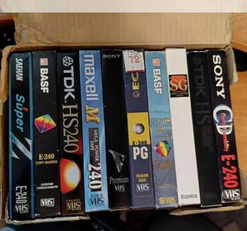Видеокассеты VHS 240мин 10шт лотом