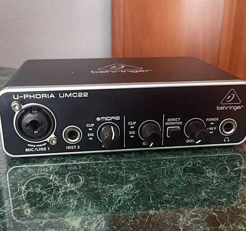 Behringer u-phoria umc22