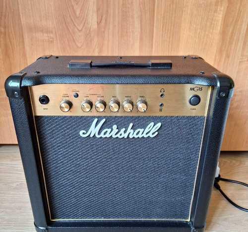 Комбоусилитель Marshall MG15 Gold