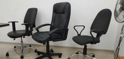 Кресла офисные (идеал. состояние)
