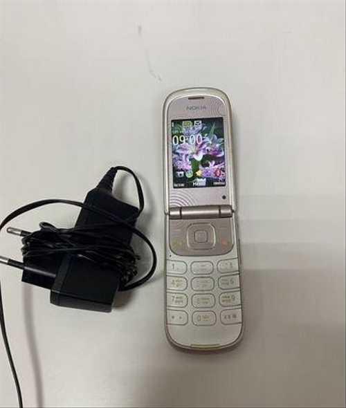 Телефон Nokia 3710 Fold