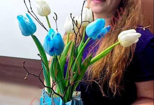 Голубые тюльпаны к 8 марта