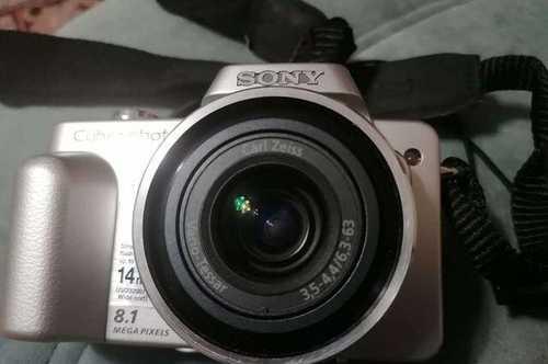 Цифровой фотоаппарат Sony DSC-H3