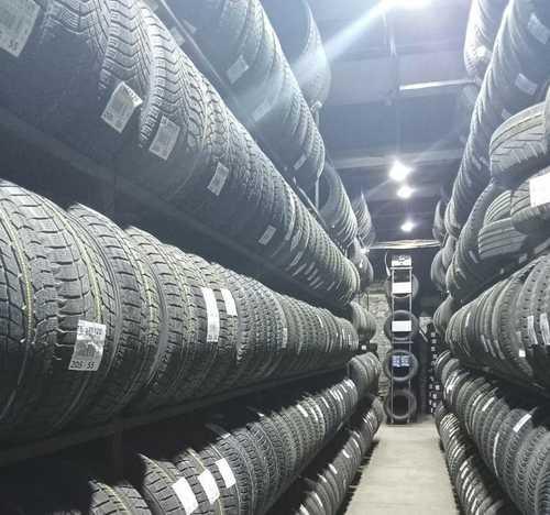 Bridgestone Blizzak Revo2 215/60 R16 96P