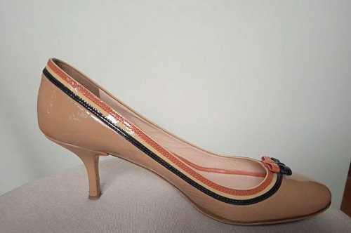 Туфли Prada женские 37 размер