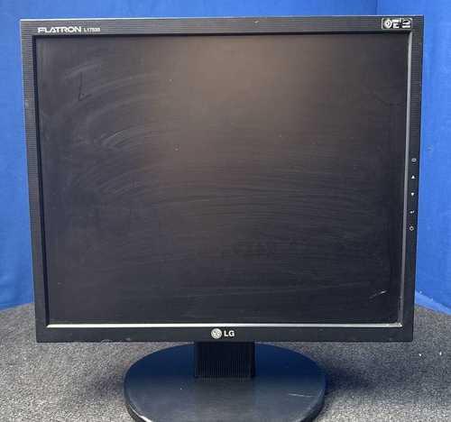 ЖК монитор 19" (48.3 см) LG L1953S vga