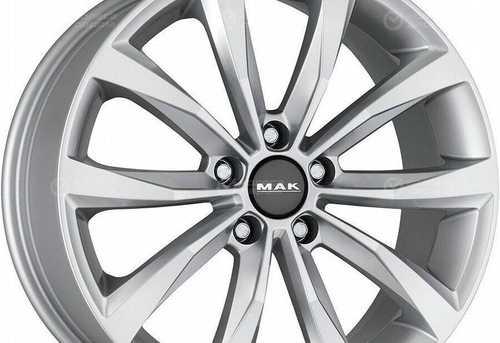 Диск MAK wolf 7xR17 5x112 ET42 DIA66.45 серебристы