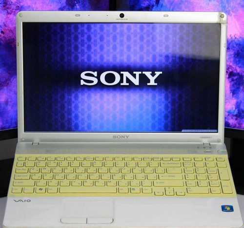 15.6" sony P360 2.3x2 Radeon HD 4 GB RAM 120 GB SS