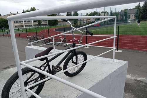 Продам трюковой велосипед bmx кастом