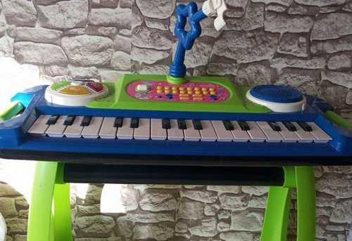 Детский синтезатор"Simba"б/у