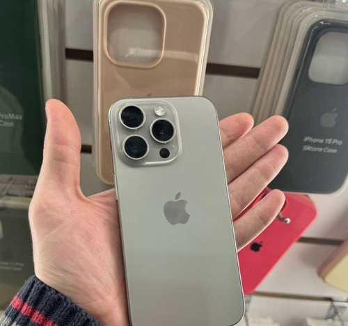 iPhone 15 Pro, 256 ГБ